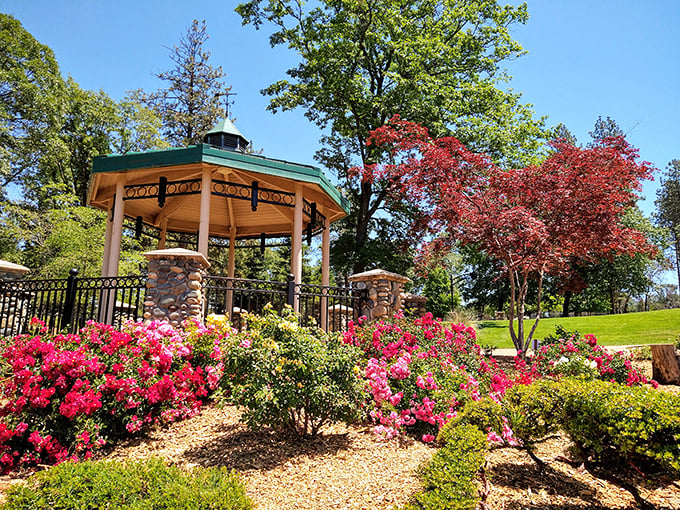 Beautiful gazebo and blooming flowers show how this mountain town combines natural beauty with down-to-earth living costs.