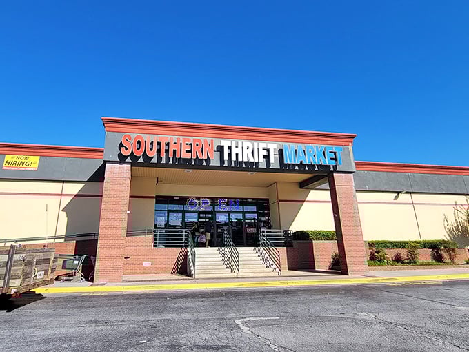 Those steps leading to Southern Thrift Market might as well be the stairway to bargain heaven. The brick entrance adds charm!