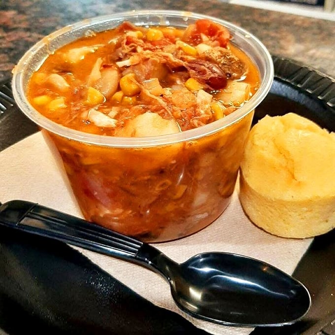 A hearty Brunswick stew that grandmothers everywhere would approve of – chunks of smoked meat swimming in a tomato broth alongside corn and potatoes.