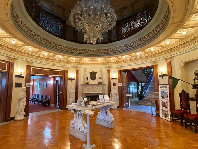 The rotunda welcomes visitors with perfect acoustics—where even "wow" echoes with architectural appreciation.