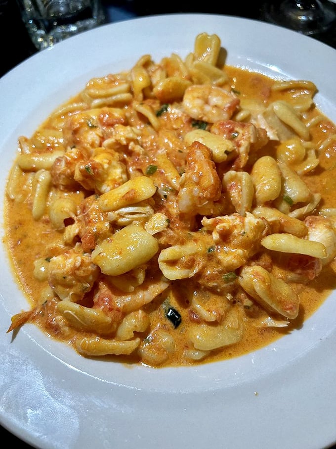 Award-winning Cavatelli with lobster, shrimp, and crabmeat – this is what television producers dream about finding.