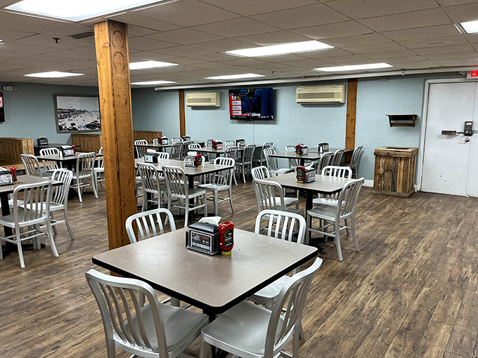 Cafeteria simplicity at its finest—where shoppers refuel for round two of treasure hunting with no-nonsense nourishment.