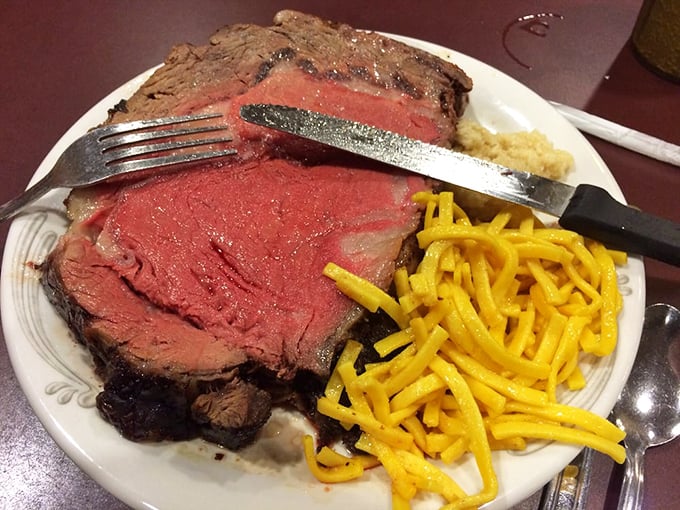 Prime rib so perfectly cooked it makes you wonder if the chef has some sort of meat telepathy. Those buttery noodles aren't just side dishes—they're co-stars.