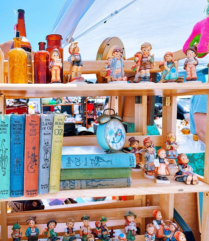 Childhood nostalgia by the shelf! Vintage Oz books and figurines that remind us we're not in mass-produced Kansas anymore.