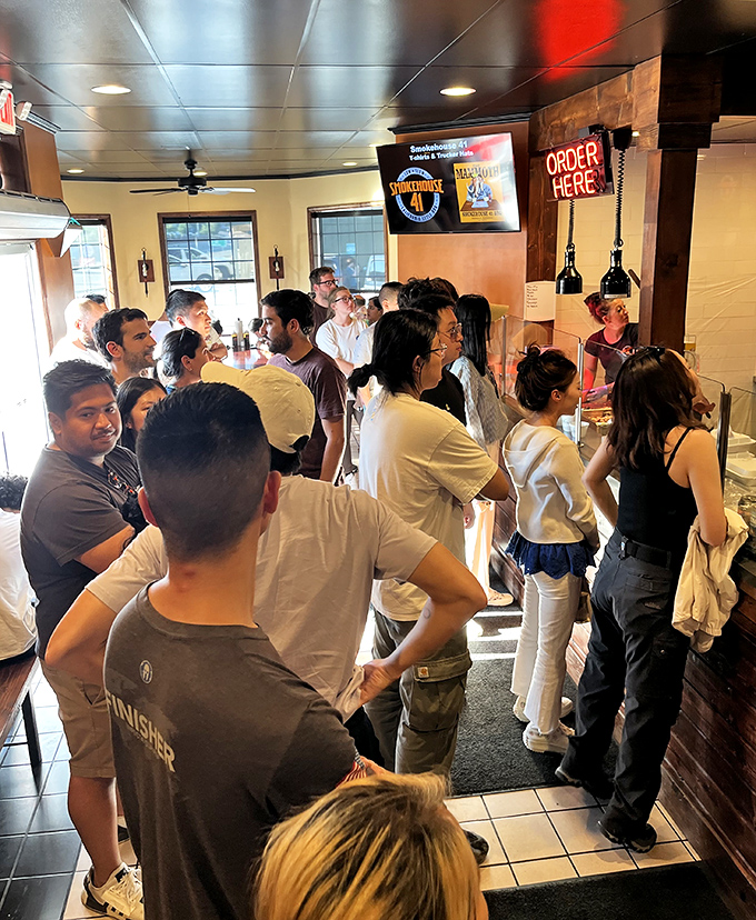 Popular for good reason – the line at Smokehouse 41 is less of a wait and more of a pre-meal anticipation ritual.