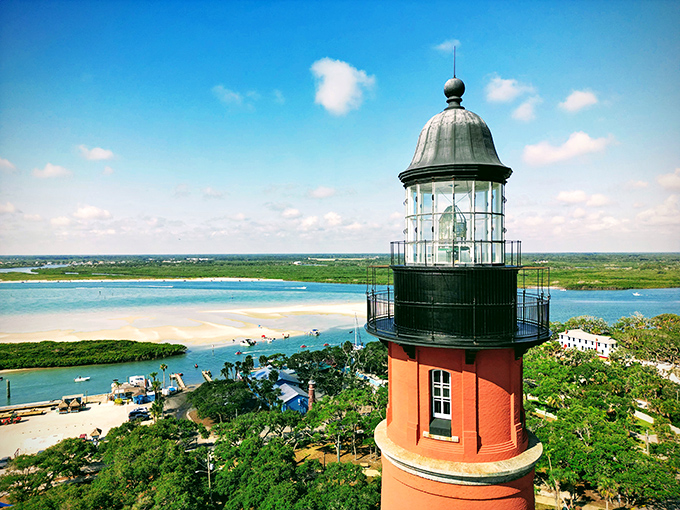 The lighthouse's crowning glory isn't just architectural—it's that magnificent Fresnel lens, the original high-tech gadget that saved countless sailors from watery mishaps.