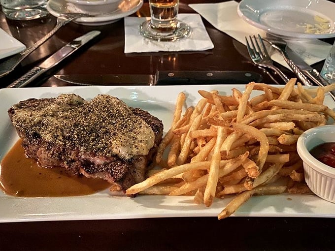 The Sierra Nevada peppercorn steak arrives like a rockstar with its entourage of golden shoestring fries. That sauce isn't just good – it's "lick the plate when nobody's looking" good.