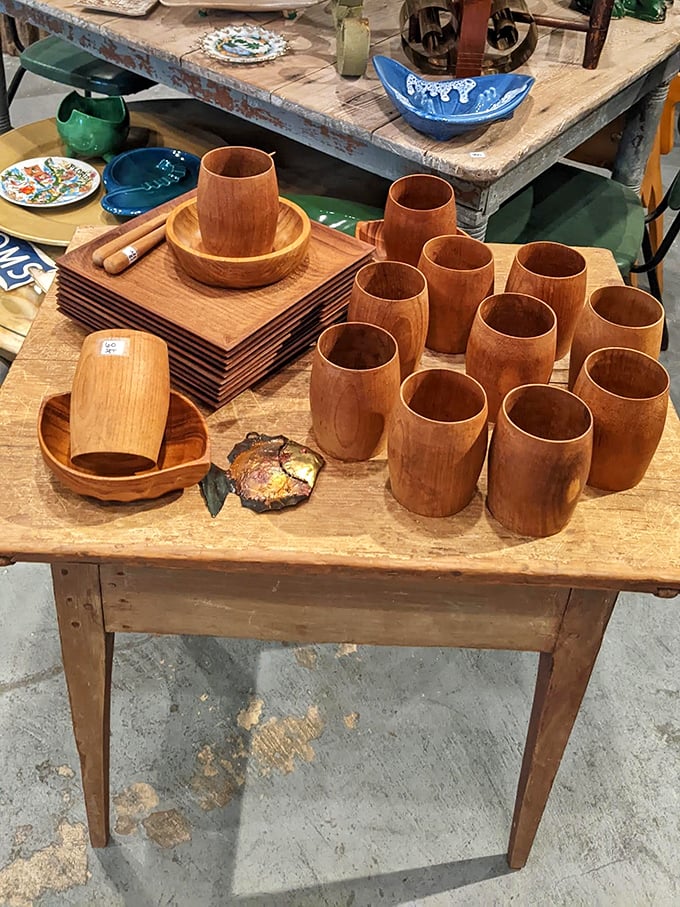 Handcrafted wooden dinnerware that would make Ron Swanson proud. Nature's dishware—practical, beautiful, and impossible to break in the dishwasher.
