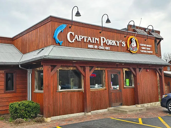 Captain Porky's rustic wooden exterior looks like it was teleported from a coastal fishing village – nautical charm in landlocked Illinois.