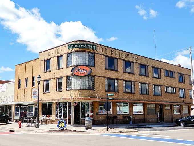 Classic Americana architecture frames a lifestyle where comfort and affordability shake hands on every corner.