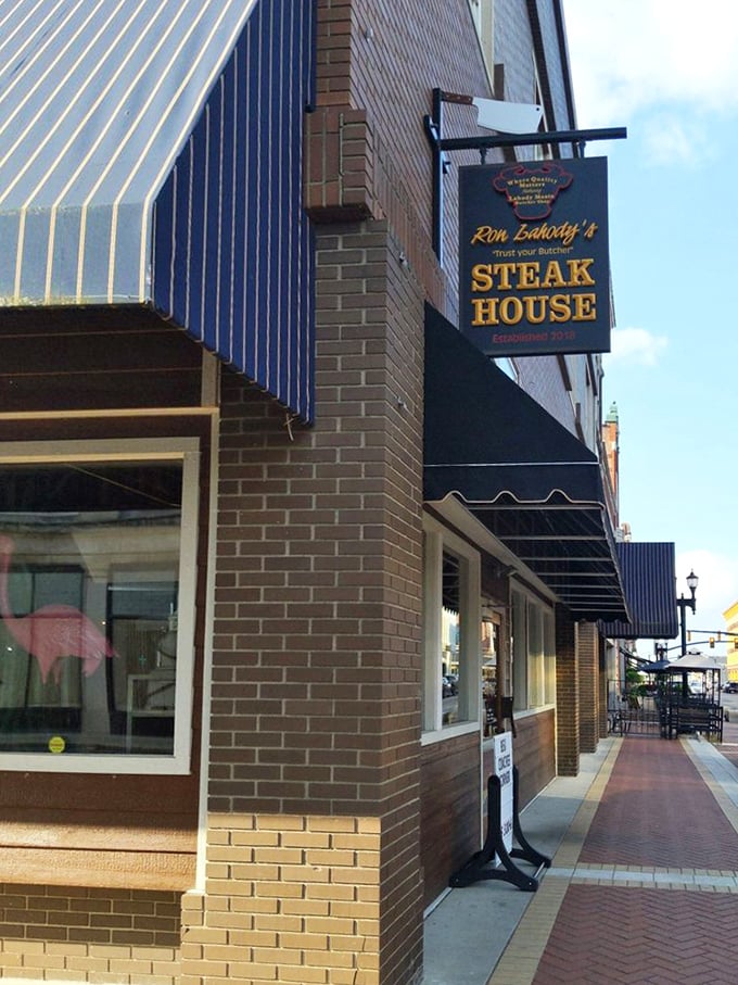 On this corner, steak isn’t just a meal—it’s a promise in neon yellow.