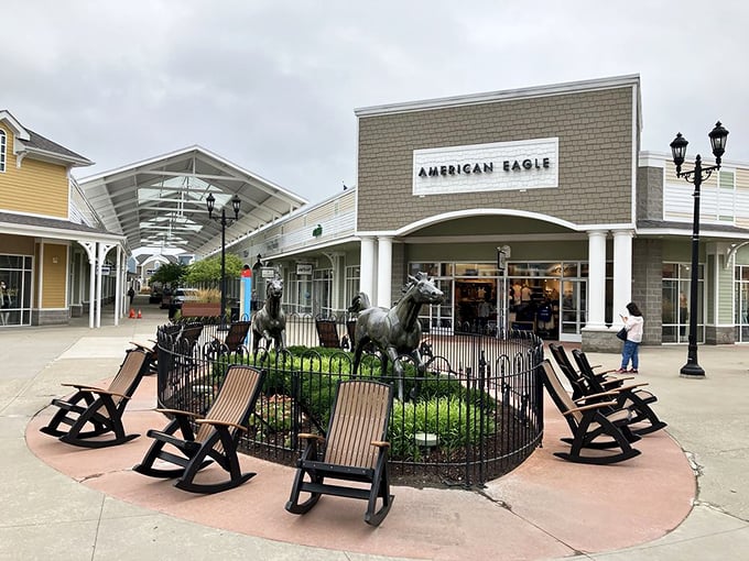Pull up a rocking chair by the horse fountain and enjoy Tanger Outlets Pittsburgh—where American Eagle and more await in this neighborly shopping village.