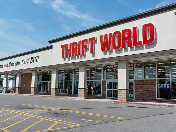 Thrift World's bold letters announce serious business for serious bargain hunters everywhere.