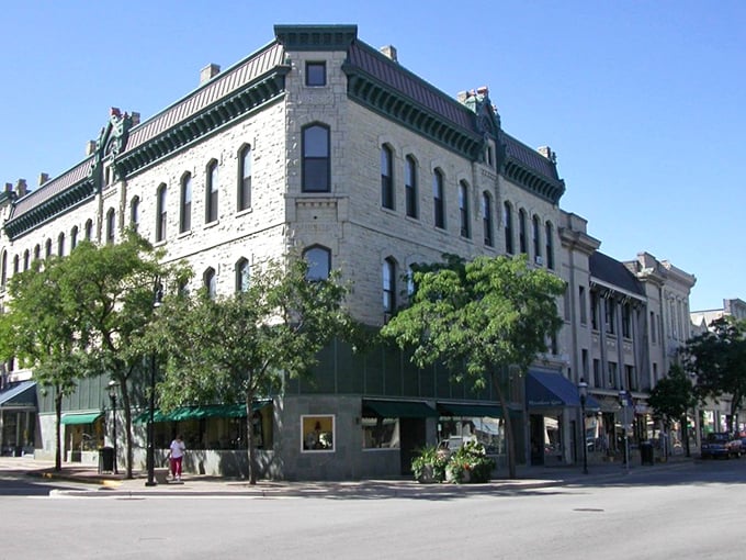 Waukesha: Small-town charm with big-city amenities nearby!