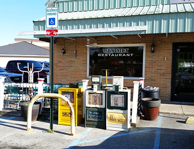 Brick buildings with newspaper boxes outside—where locals catch up on town gossip over morning coffee.