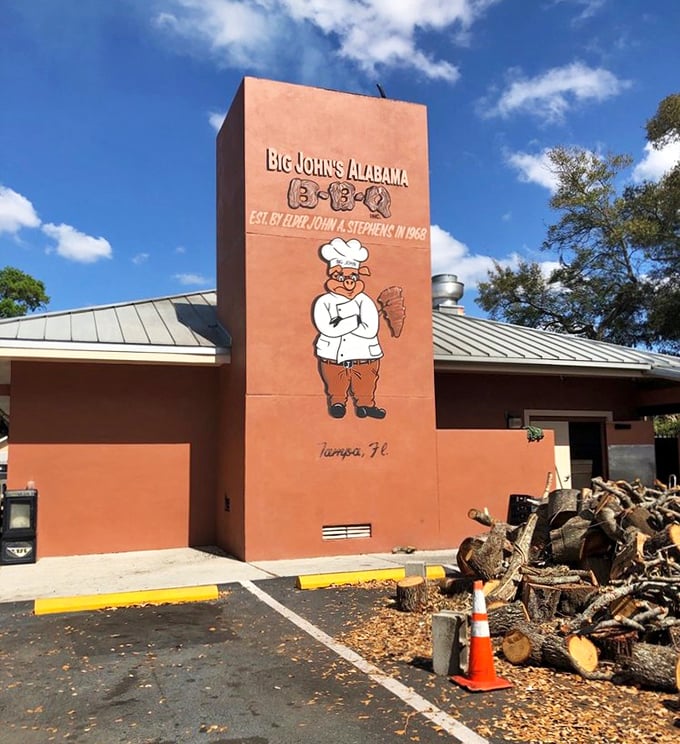 That woodpile isn't for show—it's the foundation of flavor that's been drawing crowds since before Instagram made food famous.