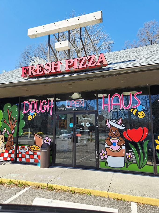 Those painted window characters know what's up—happiness comes in round, glazed packages here. 