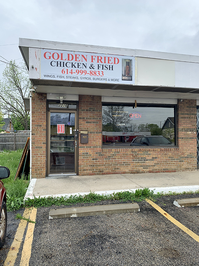Sometimes the best chicken joints look exactly like this - honest, unpretentious, and focused on flavor.