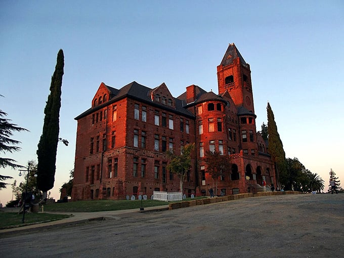 Victorian grandeur crowns the hillside, reminding visitors that some stories never truly end.