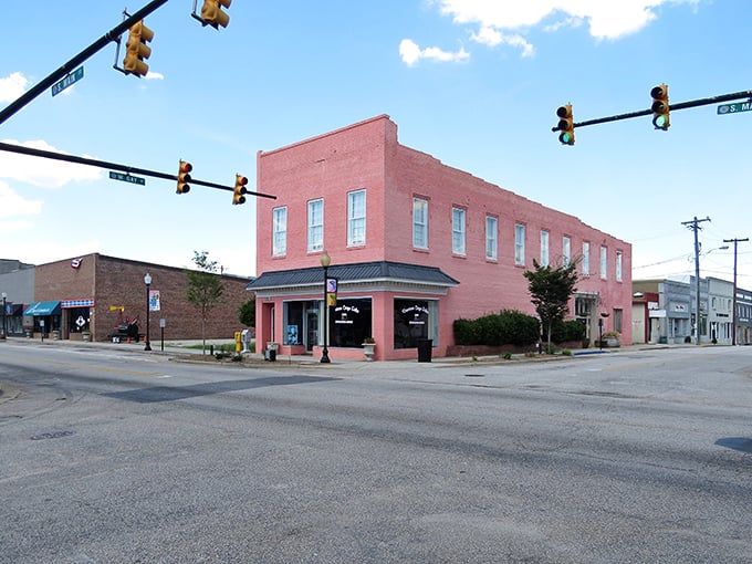 Classic American architecture meets Southern hospitality on streets designed for leisurely strolls and meaningful conversations.