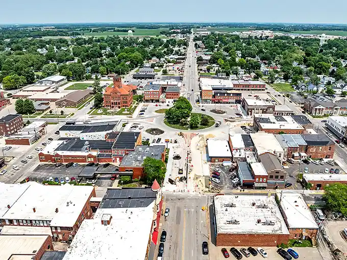 This downtown square proves that good design never goes out of style or fashion.