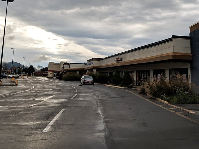 Shopping centers in Norton offer big-city selection with refreshingly small-town price tags.