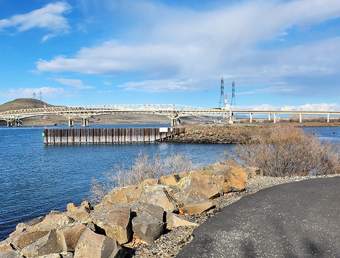 Wide open spaces and bridges to adventure – it's like Texas met the Pacific Northwest and settled down.