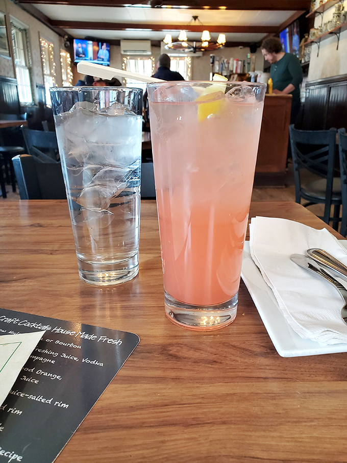 Wings, grilled cheese, and cold drinks – the holy trinity of tavern happiness that makes Monday meetings bearable.