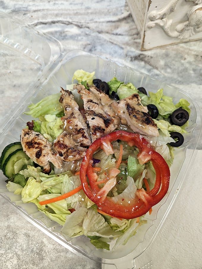 Fresh, vibrant, and protein-packed – this Greek salad offers a lighter option without sacrificing an ounce of flavor or satisfaction.