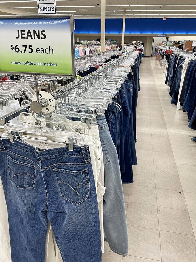 Denim democracy in action—hundreds of jeans representing decades of fashion history, all waiting for their comeback tour. 