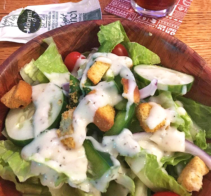 A garden salad that somehow manages to be both virtuous and indulgent. The perfect opening act before the seafood main event.