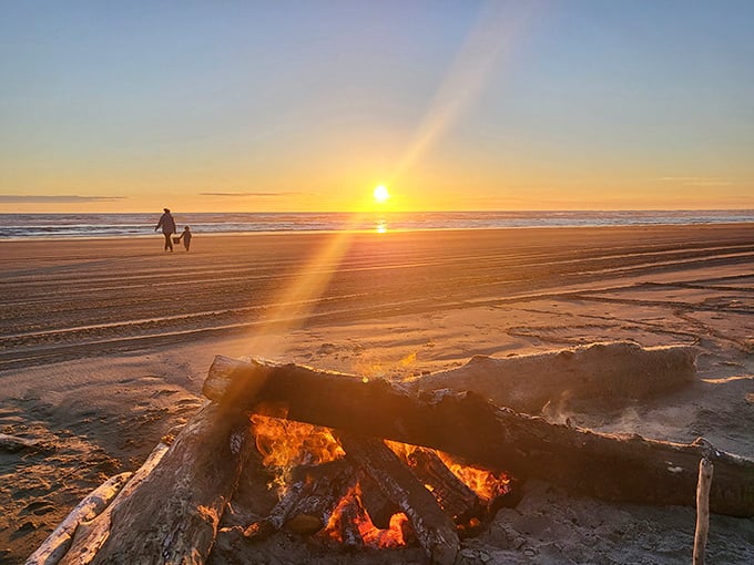 Magic hour masterpiece – when day kisses night goodbye at Sunset Beach, even the most amateur photographer becomes an artist.