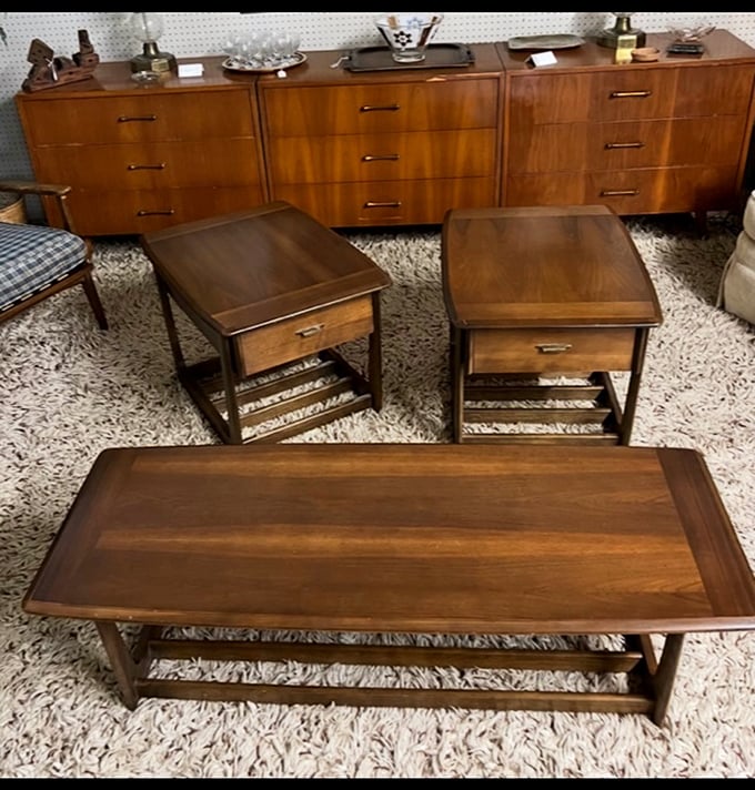Warm wood tones and impeccable craftsmanship – they simply don't make coffee tables like this anymore, unless you're willing to mortgage your house.