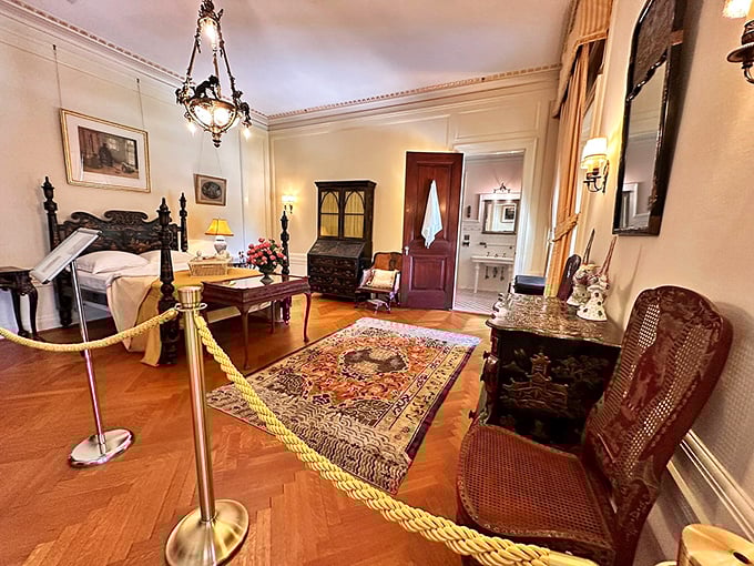 A bedroom fit for royalty—or at least someone who never had to worry about hitting snooze on a Monday morning alarm.