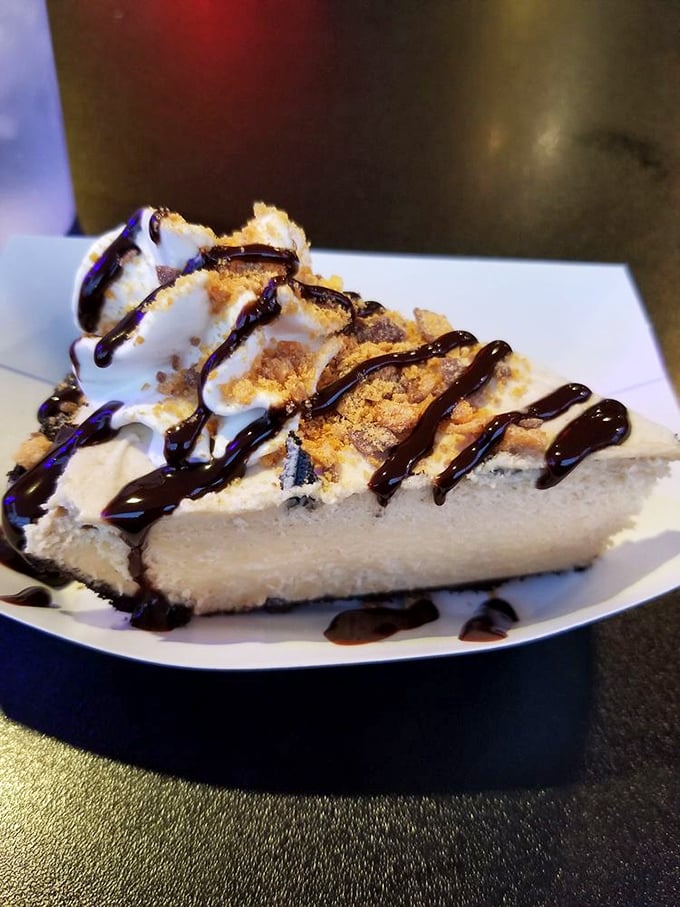 Cheesecake gets the Hawg Heaven treatment with crumbled toppings and chocolate drizzle—proof that even desserts deserve a little barbecue joint swagger.