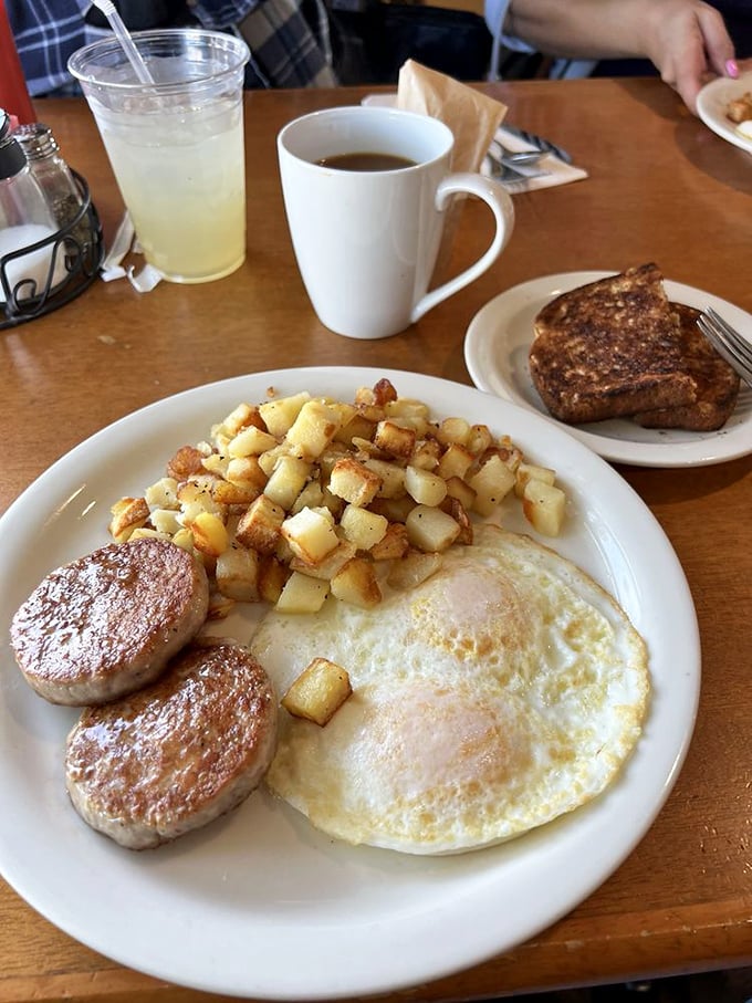 The country breakfast that would make your grandfather proud – hearty, honest, and built to fuel real adventures.