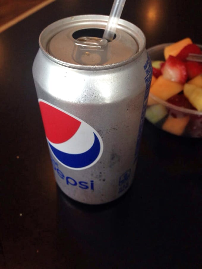Even the soda feels special here – the perfect fizzy companion to cut through all that glorious sandwich richness.