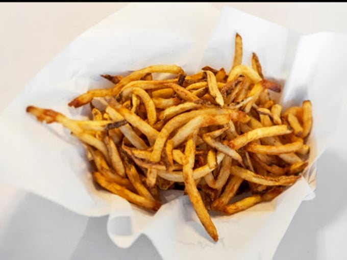 These hand-cut fries aren't just side dishes—they're golden, crispy supporting actors that sometimes steal the whole show.