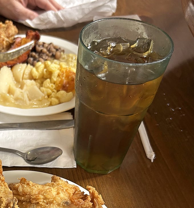 Sweet tea so perfectly amber it could be mistaken for jewelry. In Georgia, this isn't just a beverage—it's practically a constitutional right.