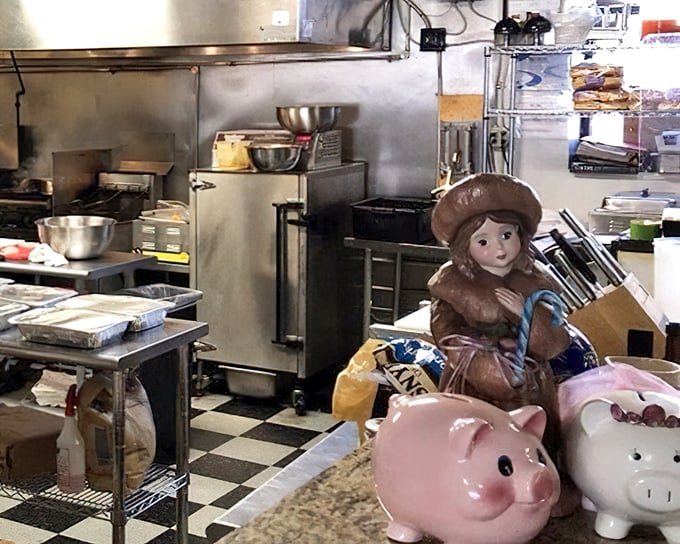 Even the kitchen has personality – those piggy banks aren't just decoration, they're the unofficial mascots of proper BBQ philosophy.