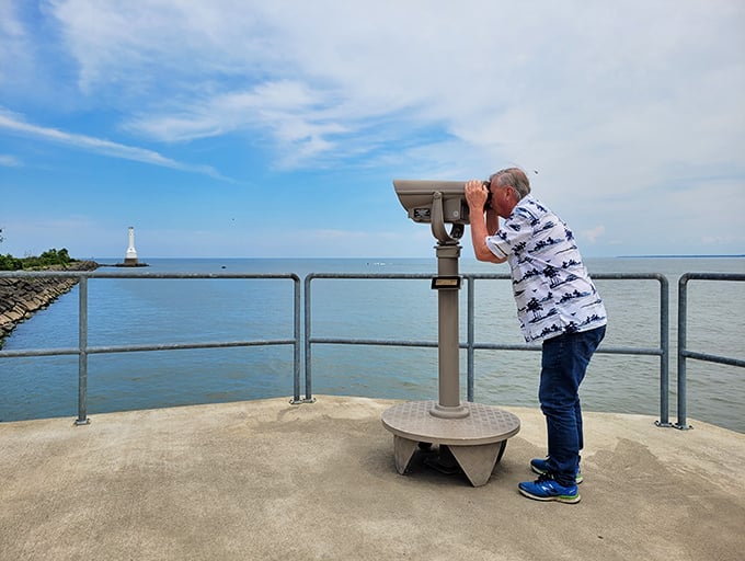 "I can see my house from here!" Probably not, but the view from this observation deck makes everyone feel like a ship captain.