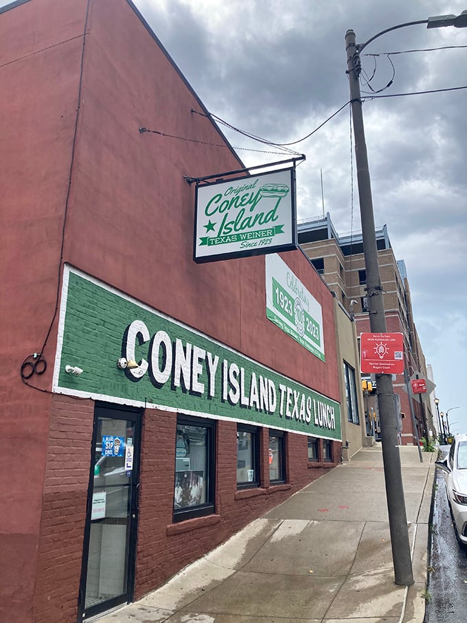 A century of serving Texas wieners – some traditions are too delicious to mess with.