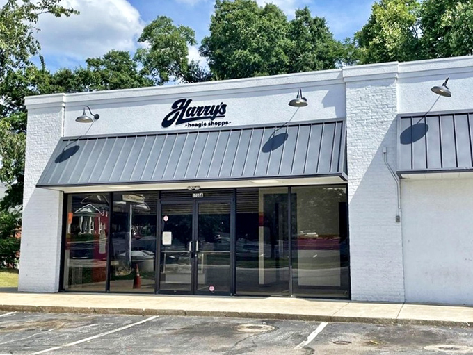 Harry's keeps it simple - clean lines, clear message, killer hoagies inside. 
