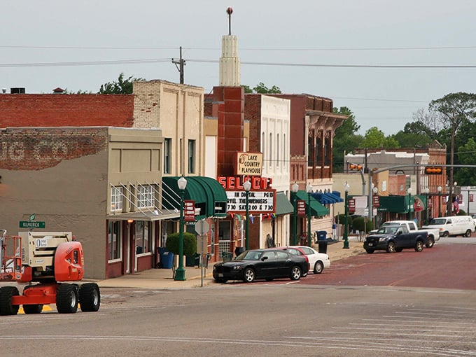 Mineola's brick buildings stand shoulder-to-shoulder like old friends sharing secrets on a lazy afternoon.