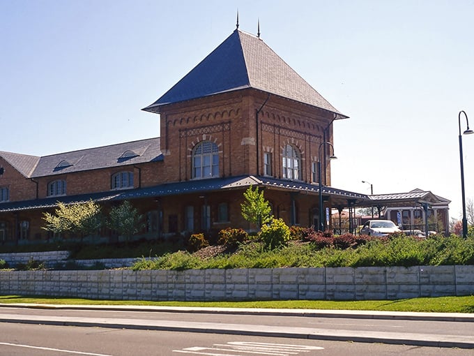 This bustling downtown area proves that border towns offer twice the charm and endless possibilities.