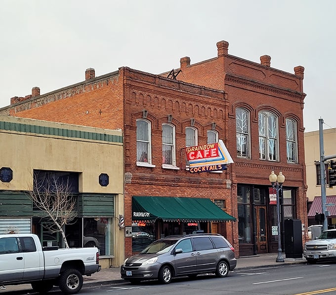 This historic brick beauty has been feeding Pendleton for generations – and those stories live in every bite.