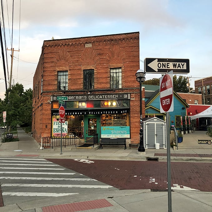 Where sandwich-seeking pilgrims gather at the corner of history and flavor in downtown Ann Arbor.