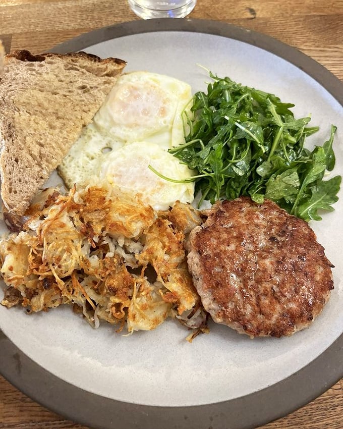 Classic breakfast gets the star treatment here – hash browns so crispy they practically salute you.