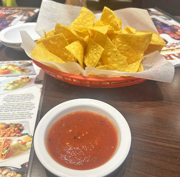 Fresh tortilla chips and salsa – the diplomatic relations between your hunger and patience while waiting for the main course.