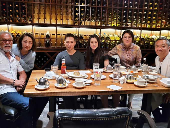 The wine cellar at Taylor's doesn't just store bottles—it hosts gatherings where memories are made and friendships are cemented over shared plates.